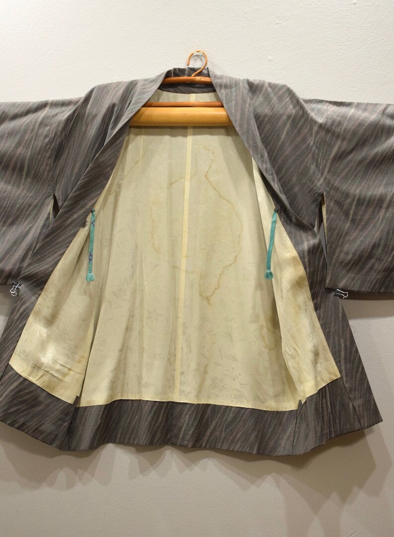 Kimono Japanese Iridescent Gray Kimono - Etsy
