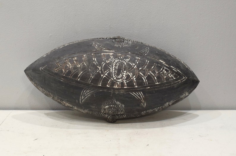 Bowl Papua New Guinea Siassi Carved Clan Bowl - Etsy