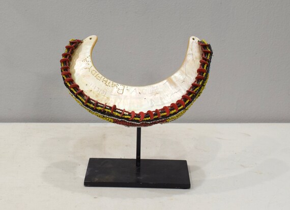 Papua New Guinea Milne Bay Shell Currency Beaded Woven Kula - Etsy