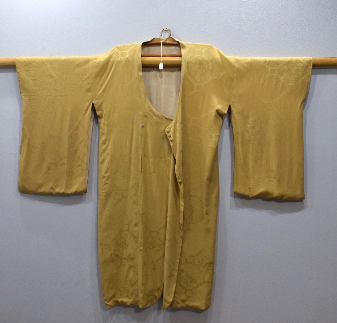 Kimono Japanese Yellow Button Kimono - Etsy