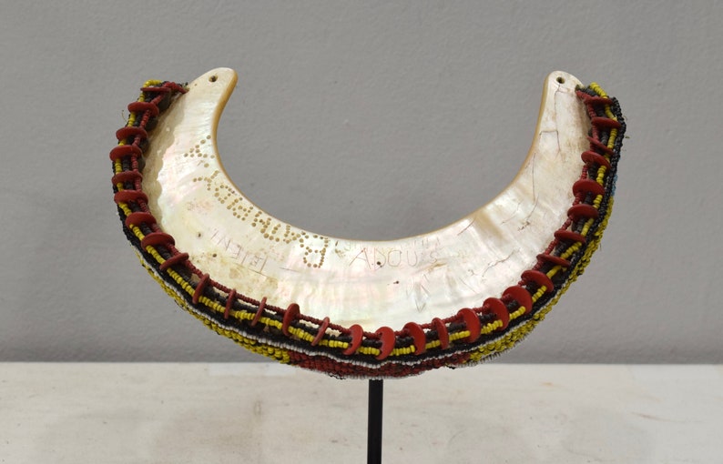 Papua New Guinea Milne Bay Shell Currency Beaded Woven Kula | Etsy