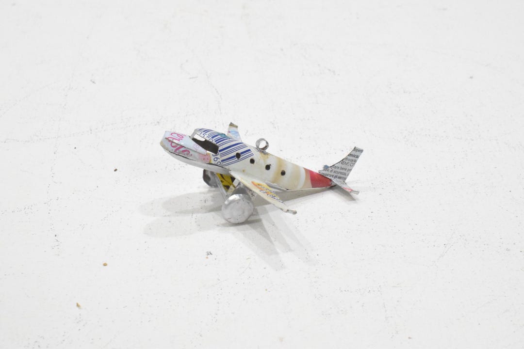 Boeing Jet Upcycled Toy Tin Jet Plane - Etsy