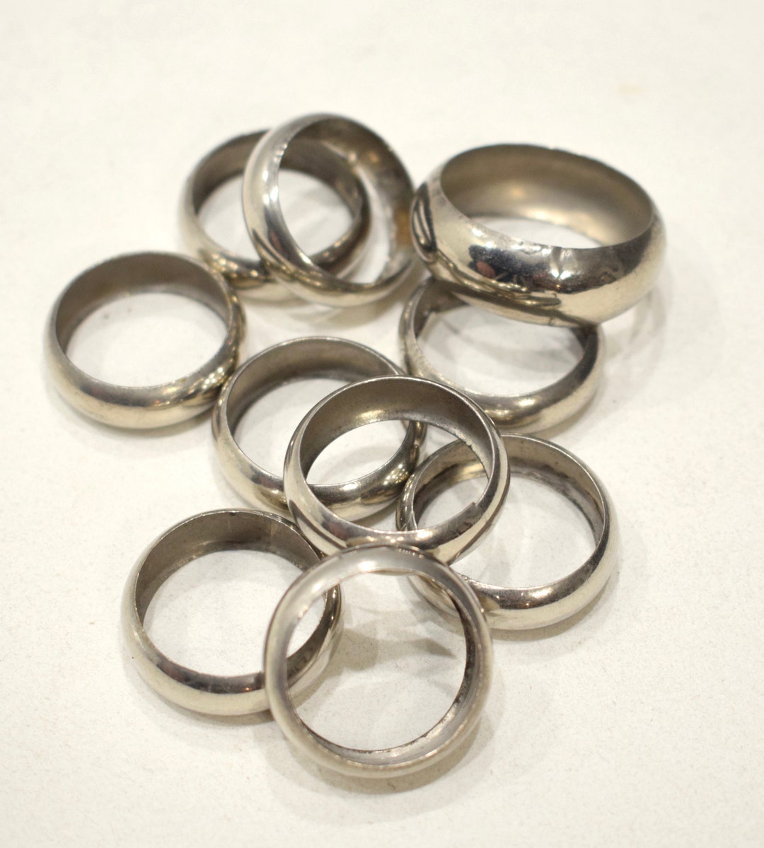 Beads Assorted Silver Metal Rings 20-28mm - Etsy