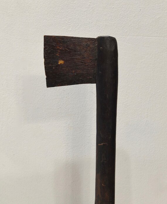 Sculpture Papua new Guinea Adze Shell Blade Matty Islands Wood Splitter ...