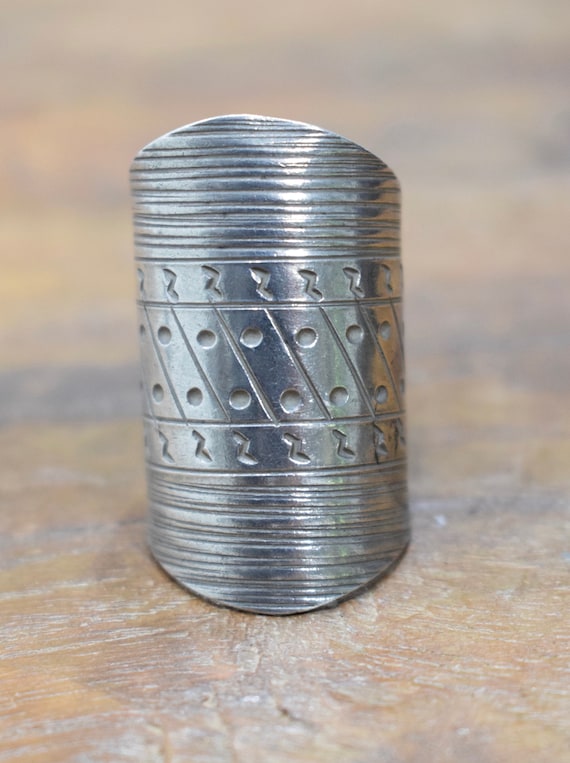 Vintage indian tribe ring - Gem