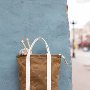 Buckthorn Backpack & Tote - Printed Paper Sewing Pattern by Noodlehead ...