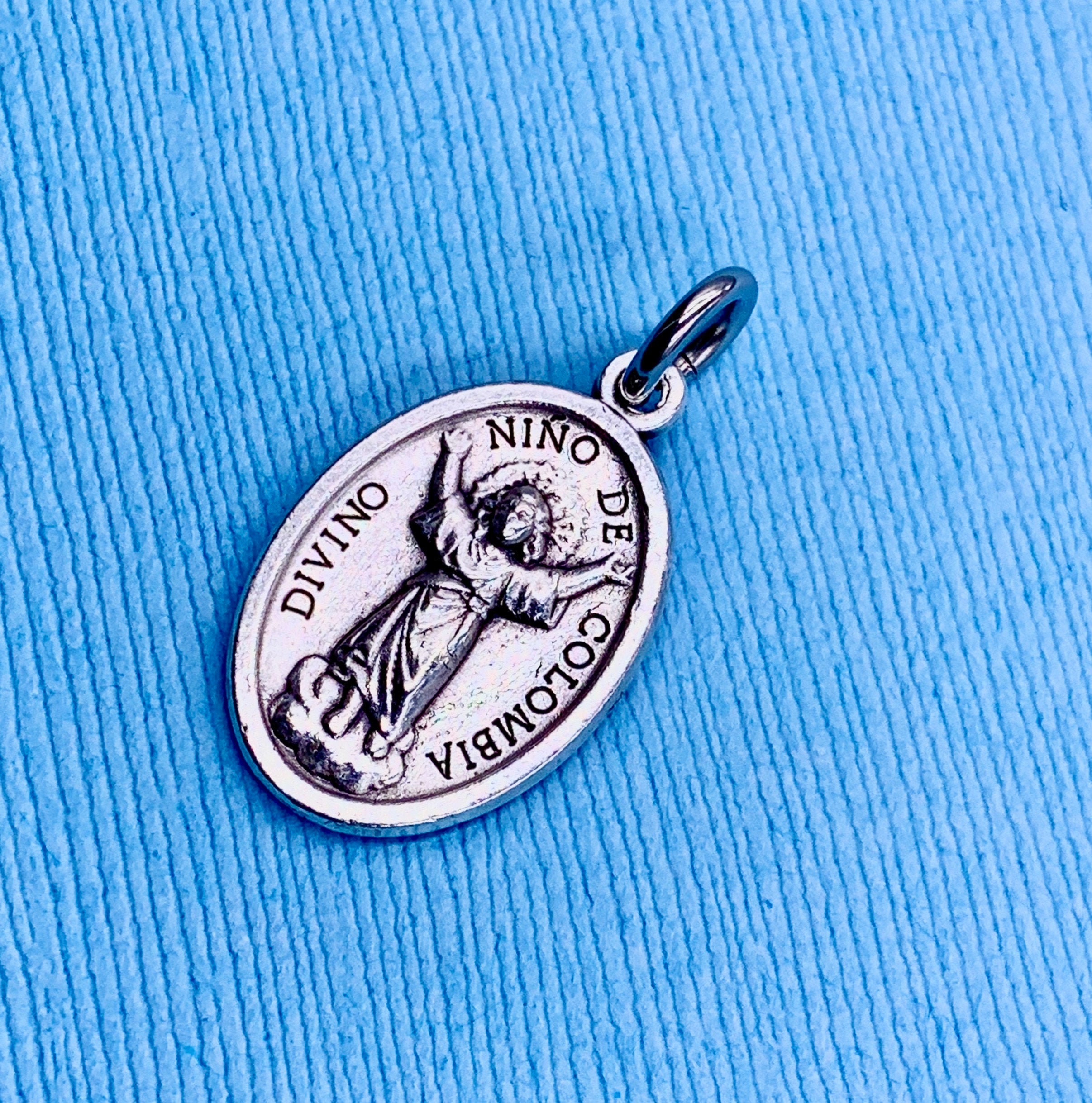 Divino Nino Medal Patron Saint of Fertility Good Luck Healing Blessings ...