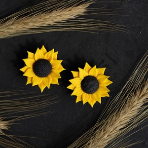 Pair Sunflower Ear Plugs, Floral Yellow Gauges, 8,10,12,14,16,18,20,22 ...