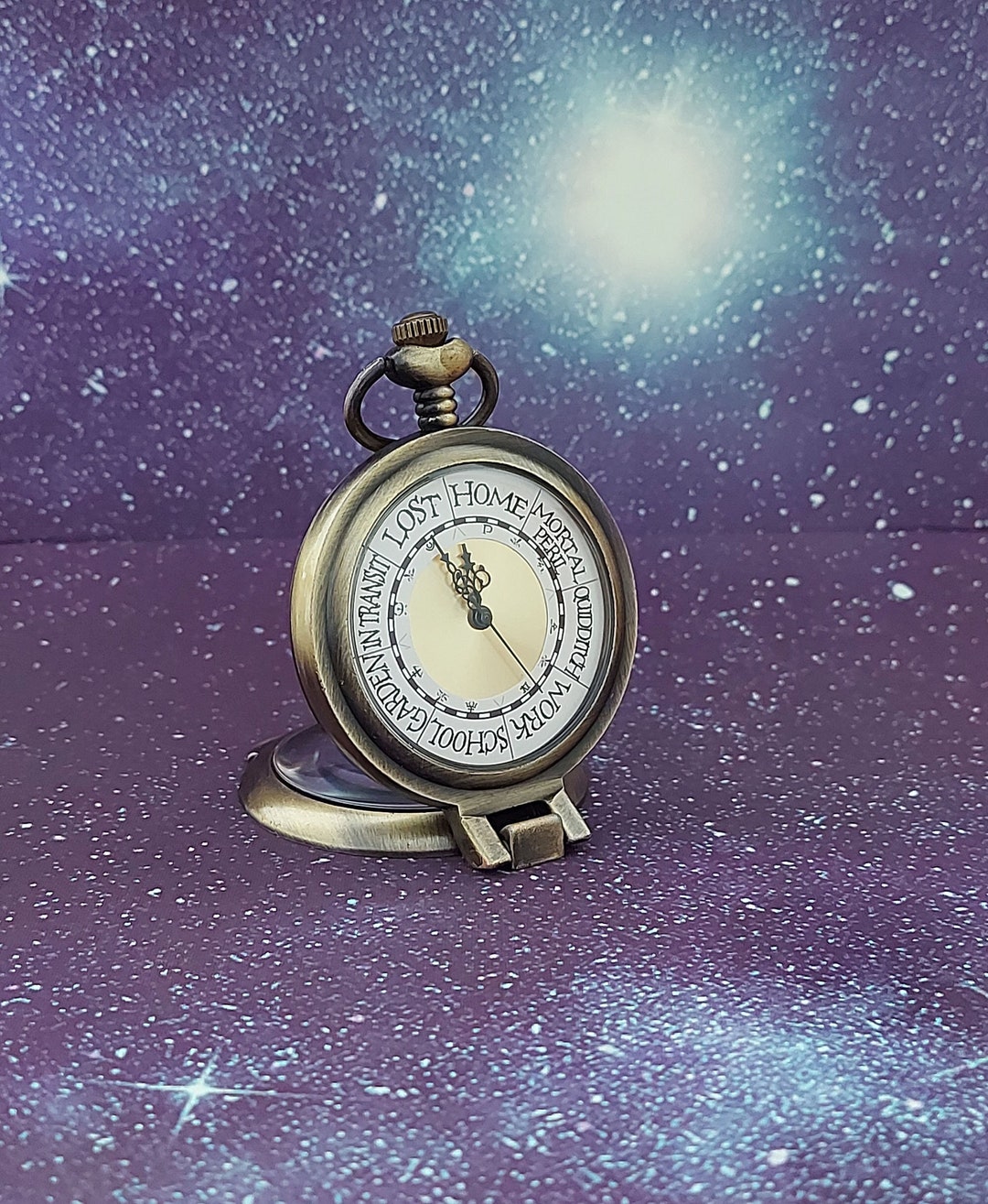 Wizarding World Desk Clock / Free Standing Vintage Look HP Pocket Watch ...