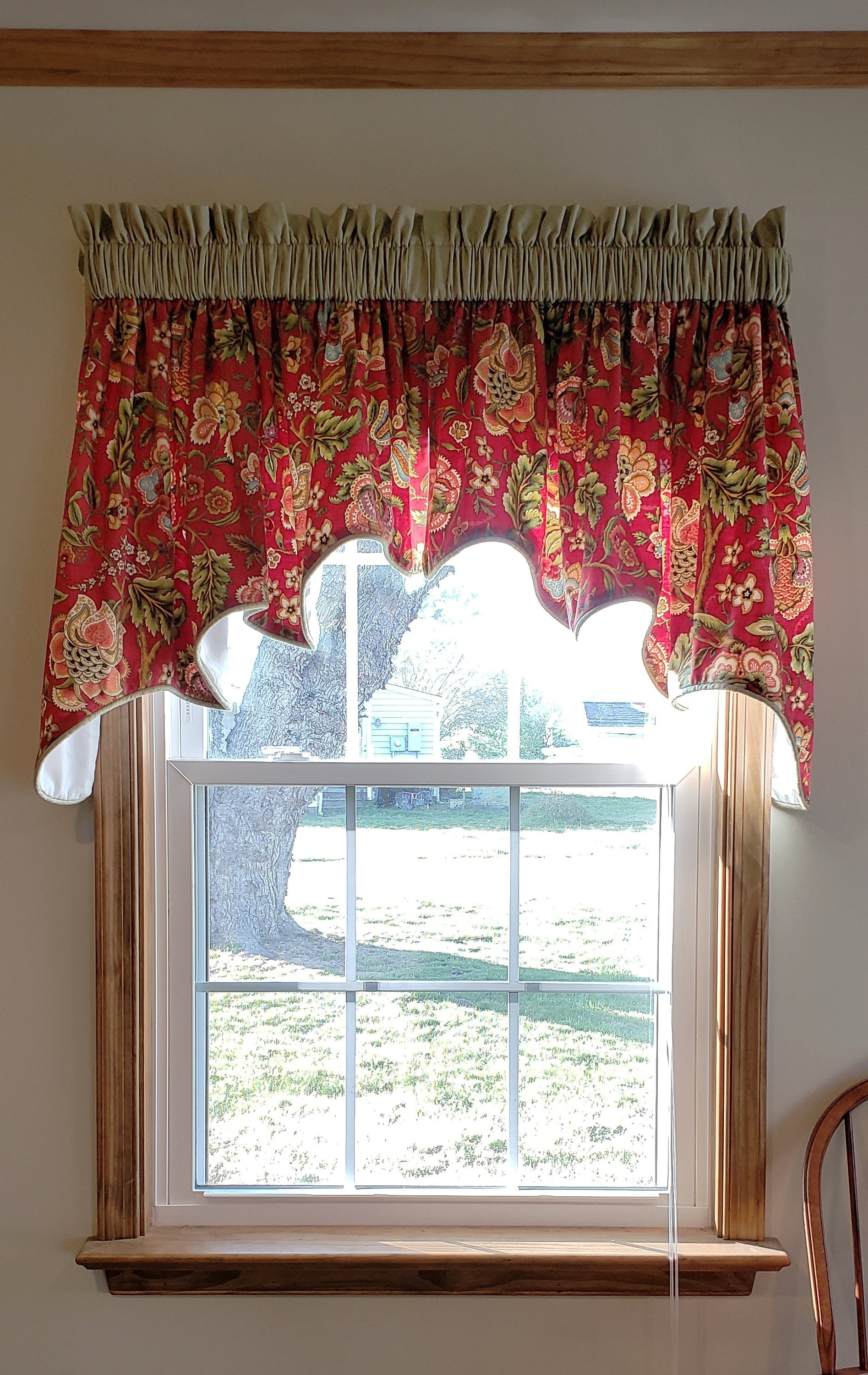 Red Swags For Windows