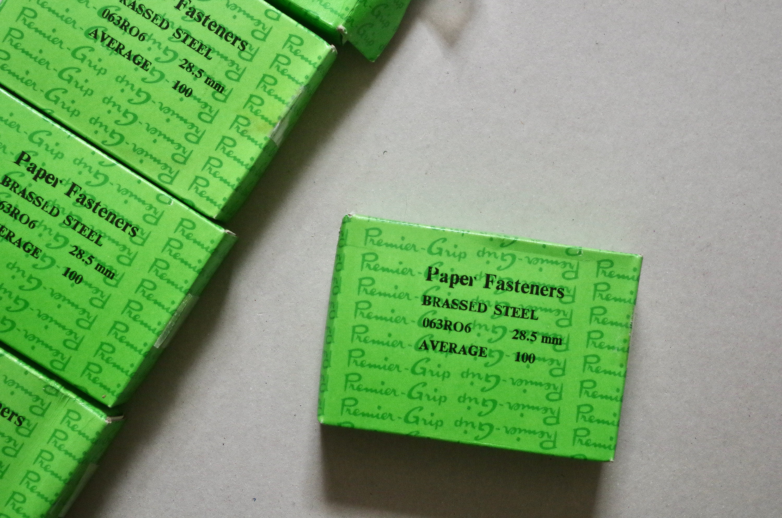 Vintage Paper Fasteners Box of X100 Split Pins Premier Grip Vintage ...