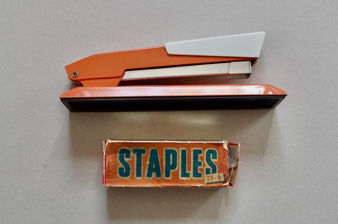 Vintage Stapler Box of Staples Velos Falcon Vintage Desk Items Vintage ...