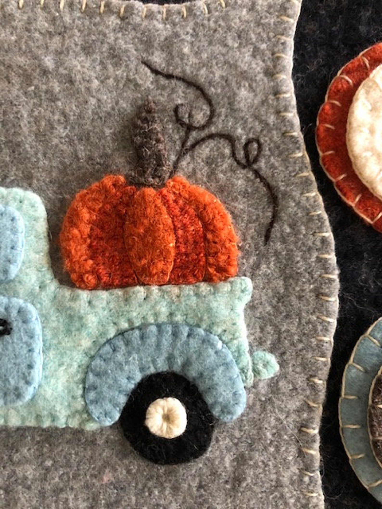 Wool Applique Candle Mat - Etsy