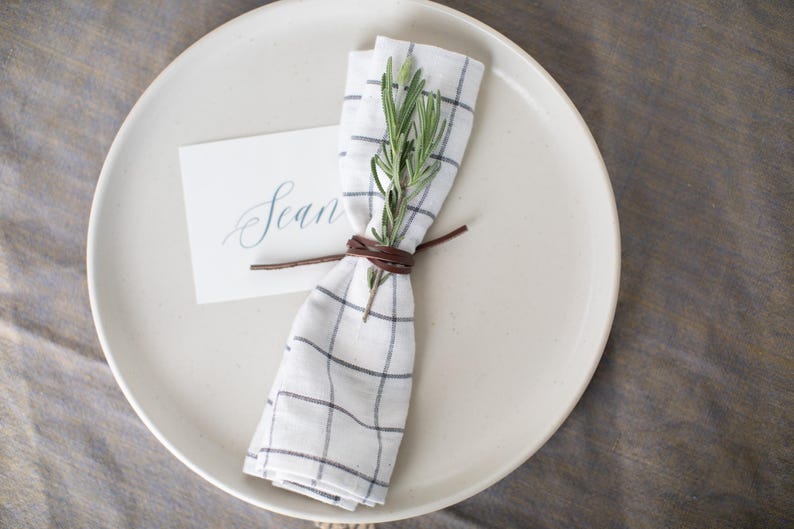 Minimalist Leather Napkin Rings: Natural Dining Table Decor - Etsy
