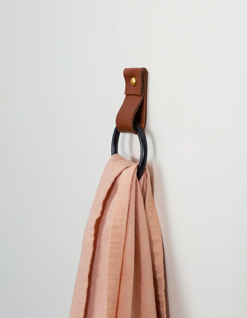 Small Leather Strap Black Ring Wall Hook Wall Hanging Storage Towel ...