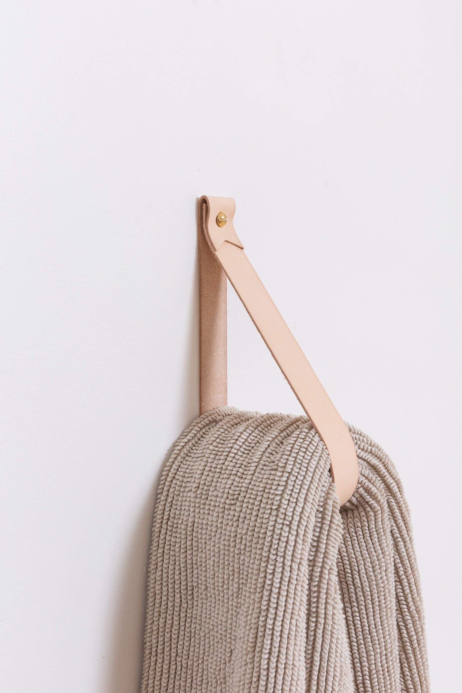 Large Minimalist Leather Display Strap Hanger for Bathroom Towel Holder ...