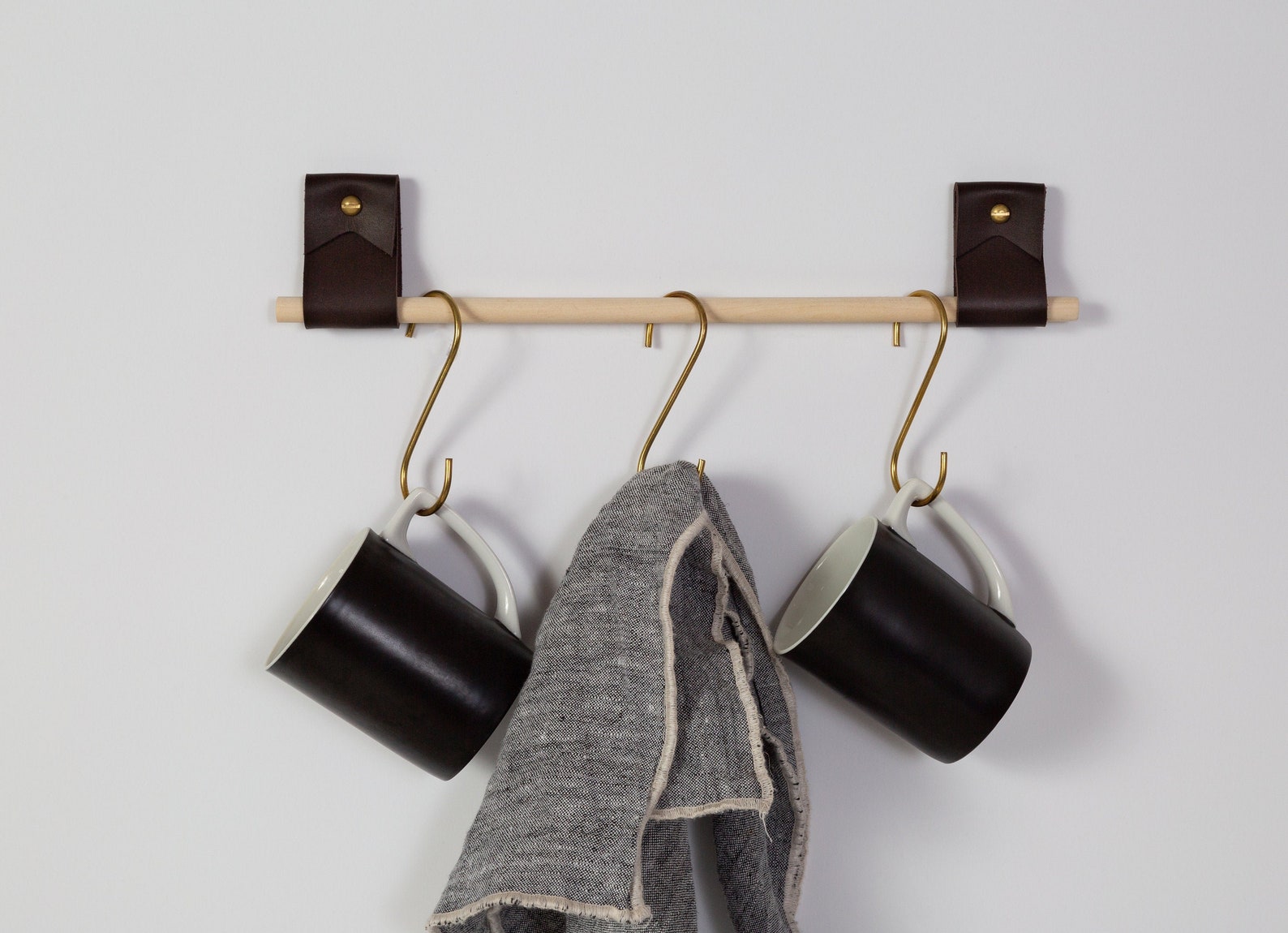Small Wide Leather Wall Hanging Strap Gold Towel Ring Hook Loop ...