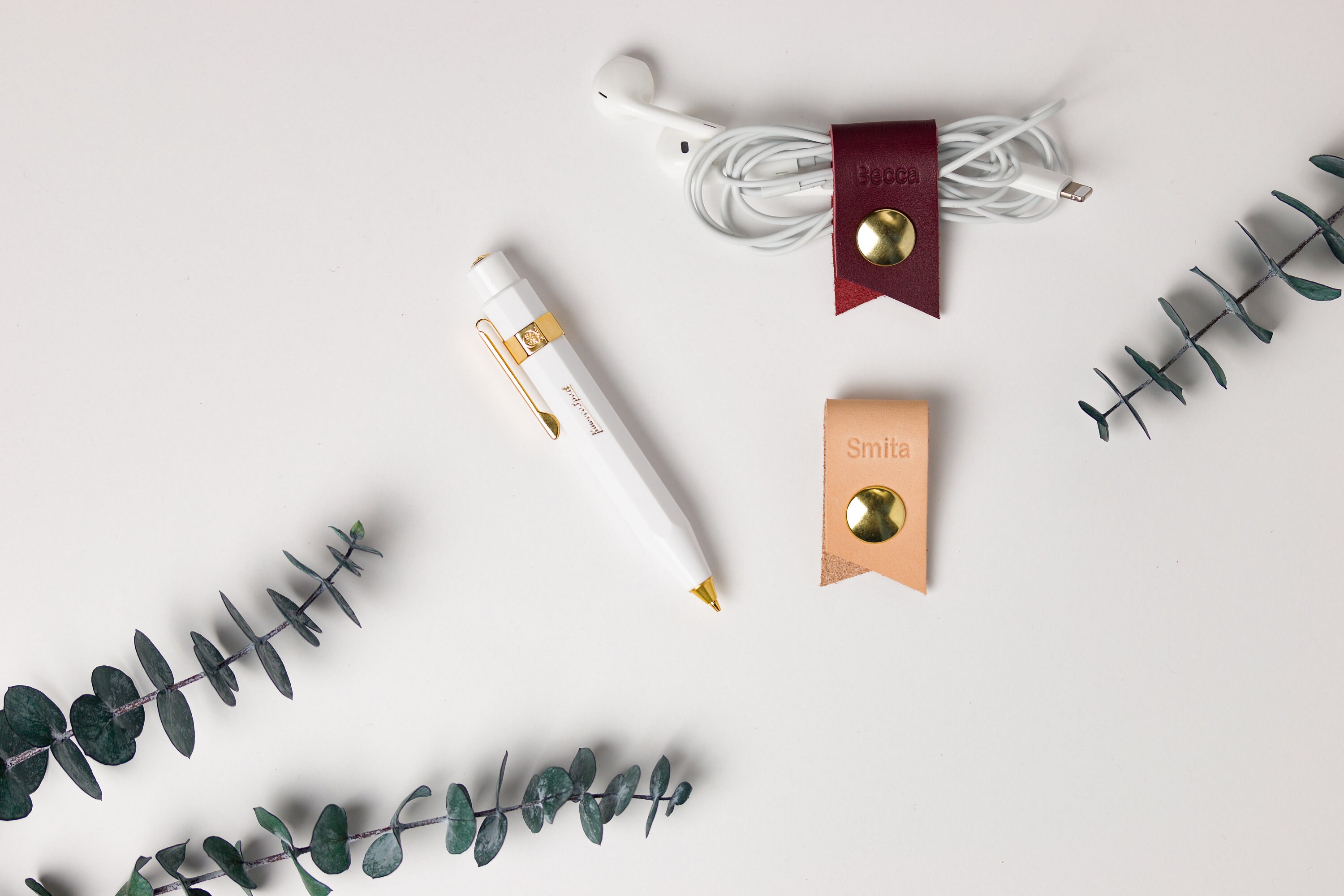 Personalised Leather Cable Organizer Cord Keeper Monogram Cable Ties ...