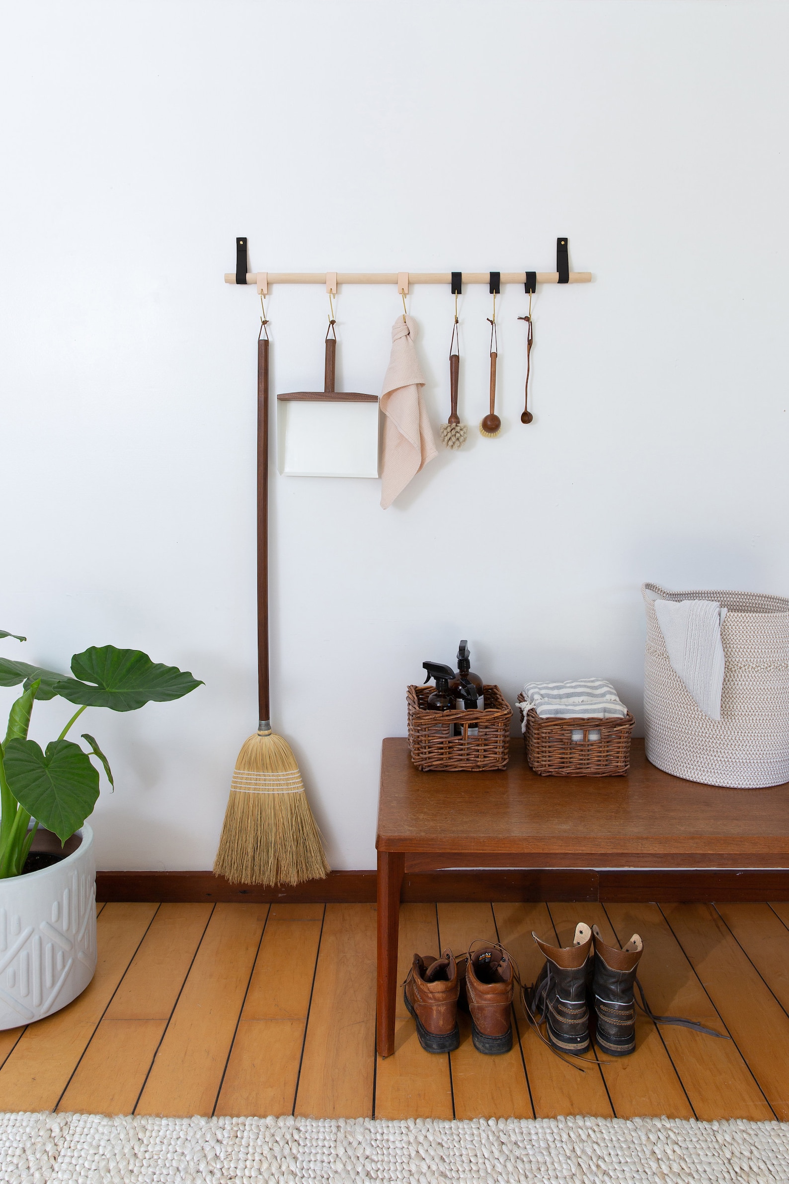 Leather Loop Hooks Household Storage & Organization Towel Holder ...