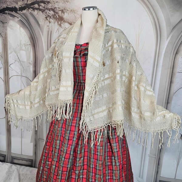 Victorian Shawl - Etsy