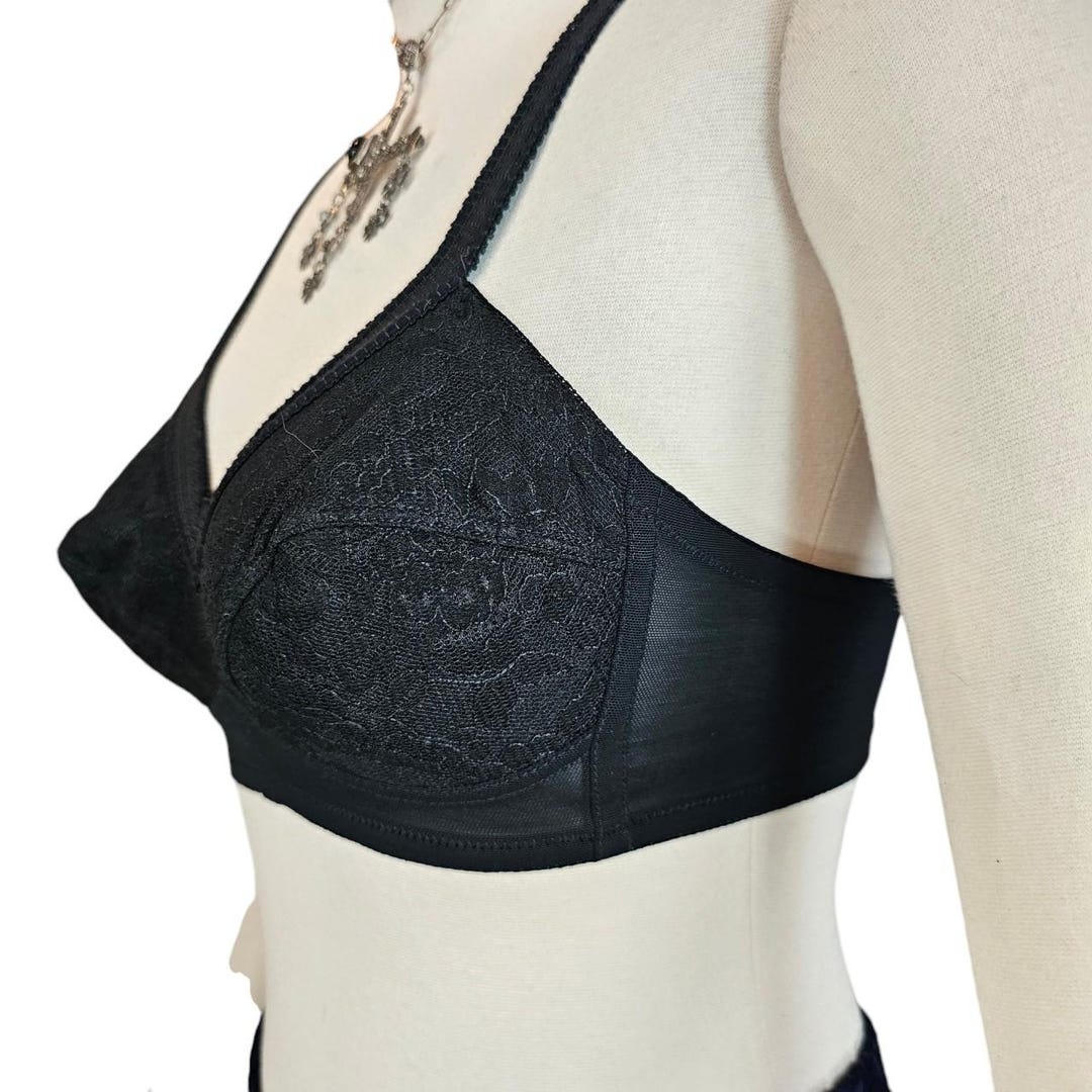 Penny's Adonna Vintage Black Lace Bullet Bra 1960s 1950s 34 35 A Brassier Pin Up - Etsy