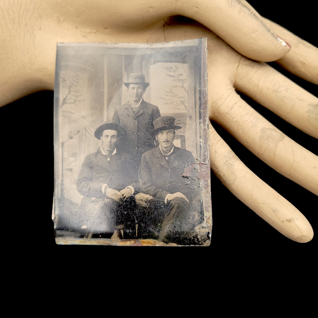 Antique Tintype Photo 3 Dapper Men With Hats 1800's Victorian Civil War ...