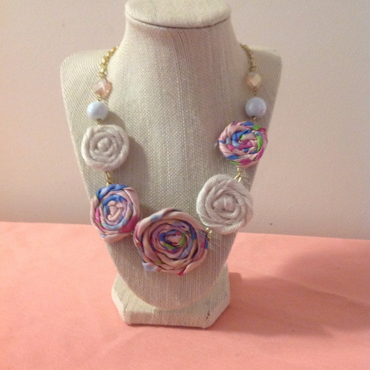 Natural Rosette Statement Necklace - Etsy UK