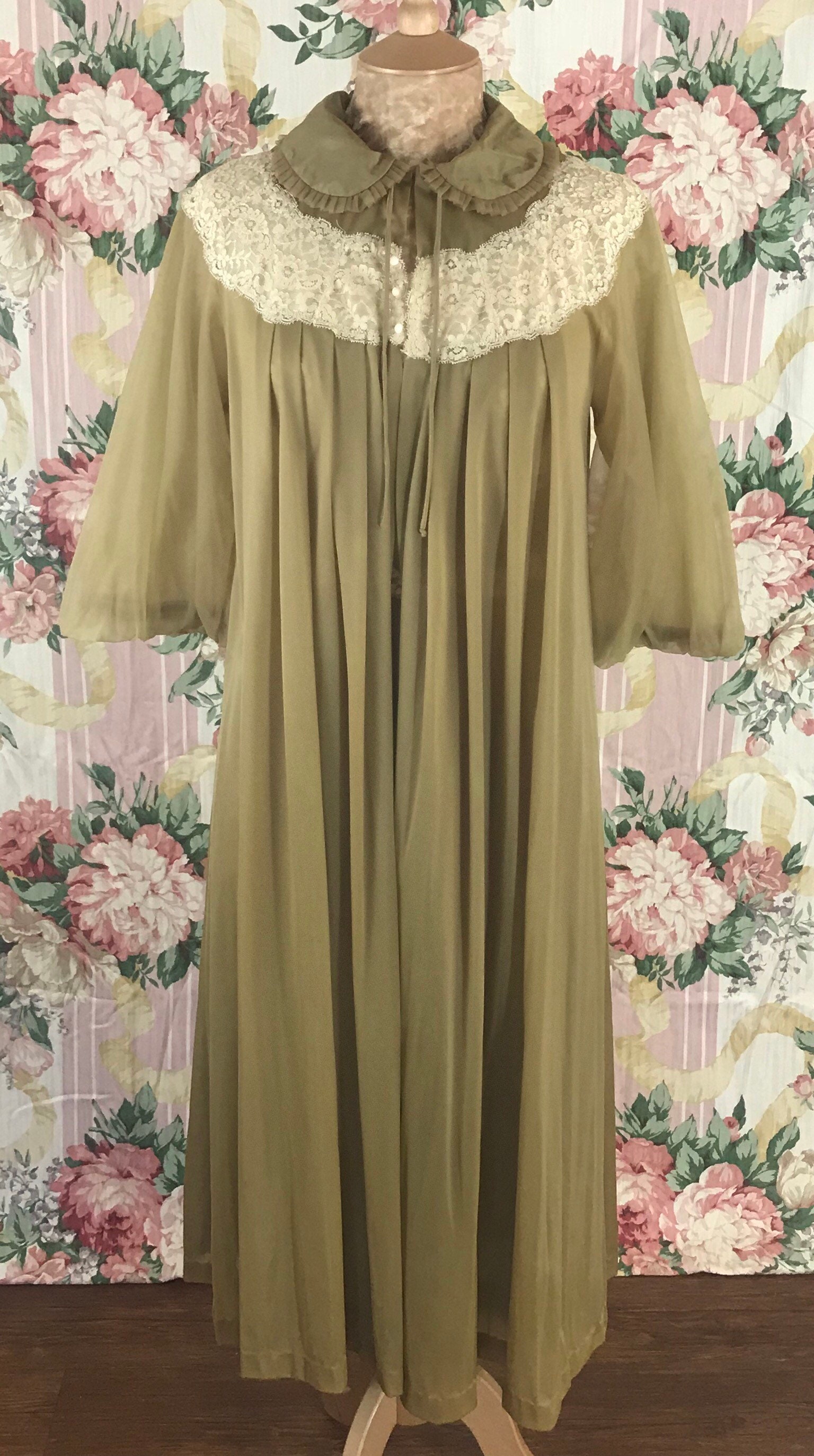 New~moss Green and Linen Beige Vanity Fair Peignoir Set - Etsy