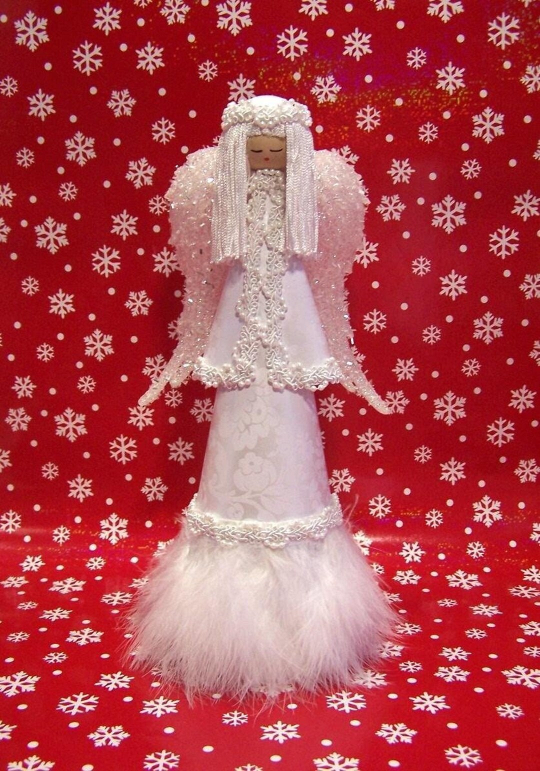 Chic Winter White Angel Treetopper, Beautiful 11 1/2 Angel Table ...