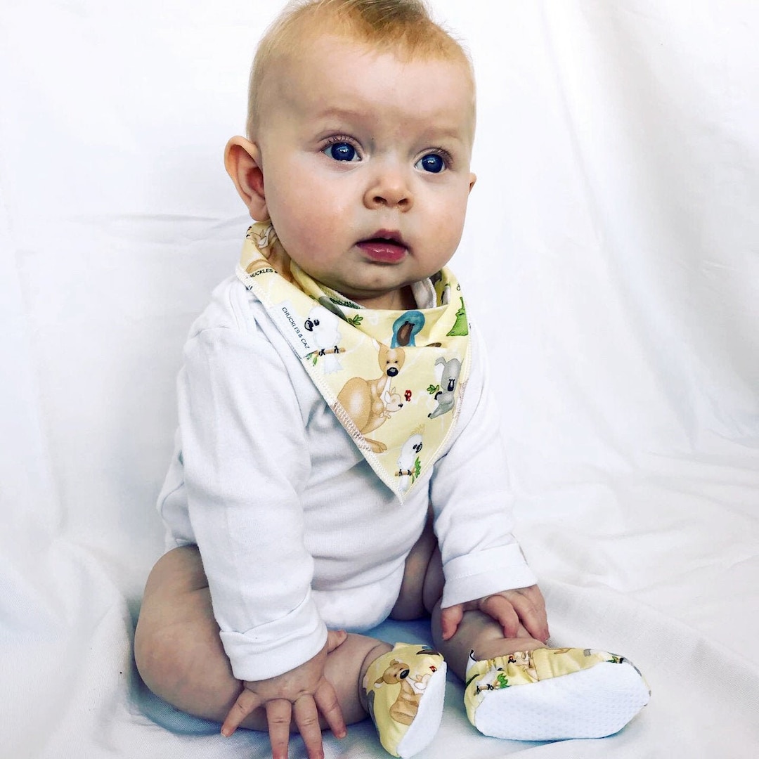 Cute Australian Animals Dribble Bib & Baby Booties Gift Set Handmade ...