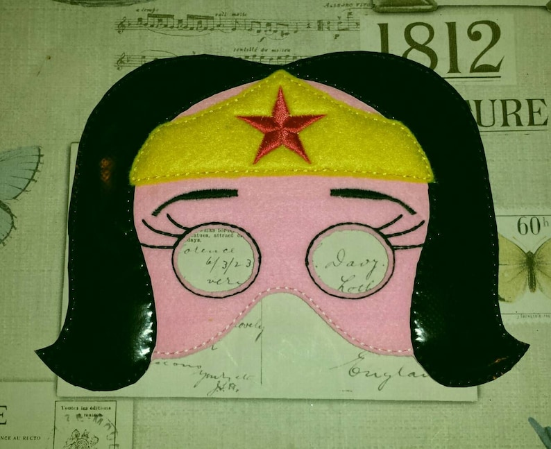 Wonder Woman Super Hero Inspired Mask ITH Project in the Hoop ...