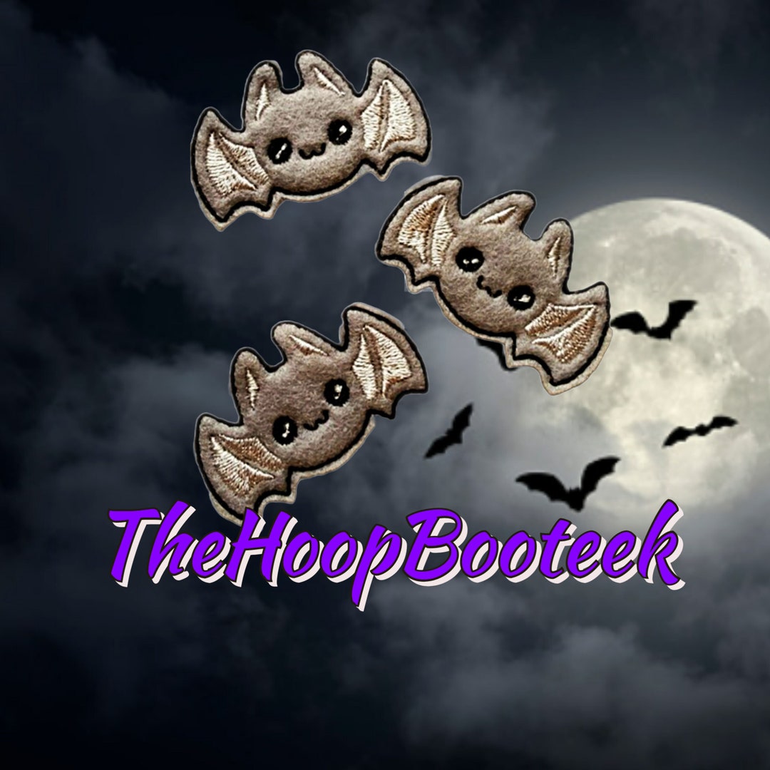 Cute Halloween Bat Kawaii Vampire Embroidery Design Pattern (in the ...