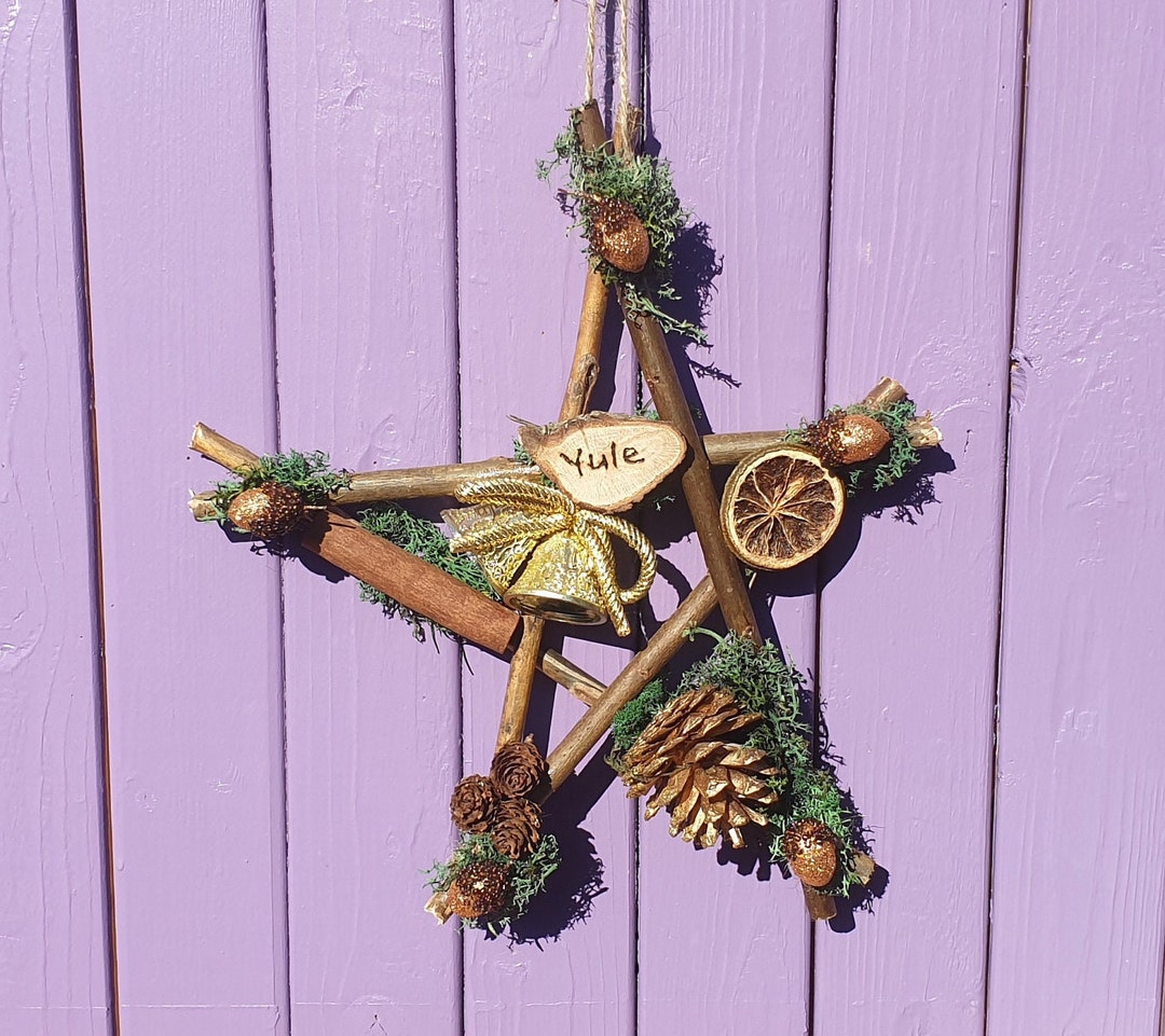 Golden Yule Pentacle Yuletide Pentagram Oak Wood Sign Pagan - Etsy