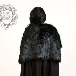 Black Cape Fur Collar Leather Straps, Halloween Cape, Wasteland, Fur ...