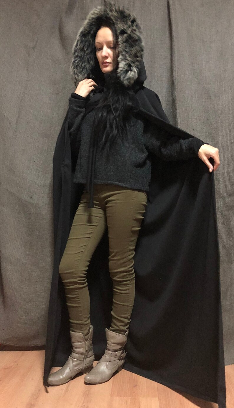 Black Hooded Cape Hooded Cloak Halloween Cloak Fox Fur | Etsy