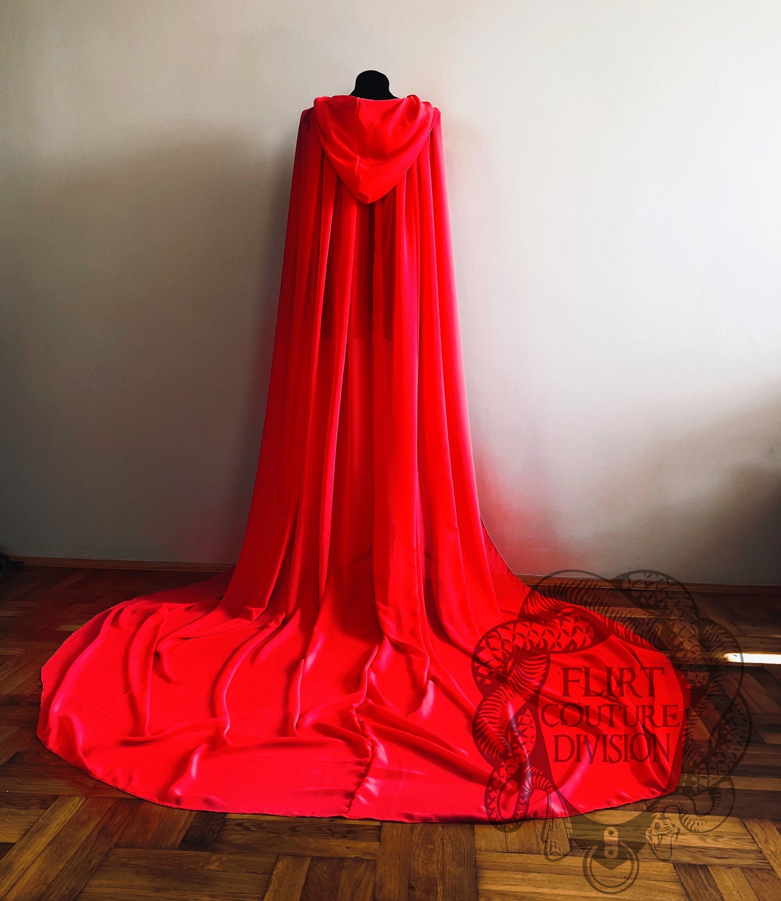 White Chiffon Hooded Cape, Royal Length Cape, Ethereal Bridal Cloak ...