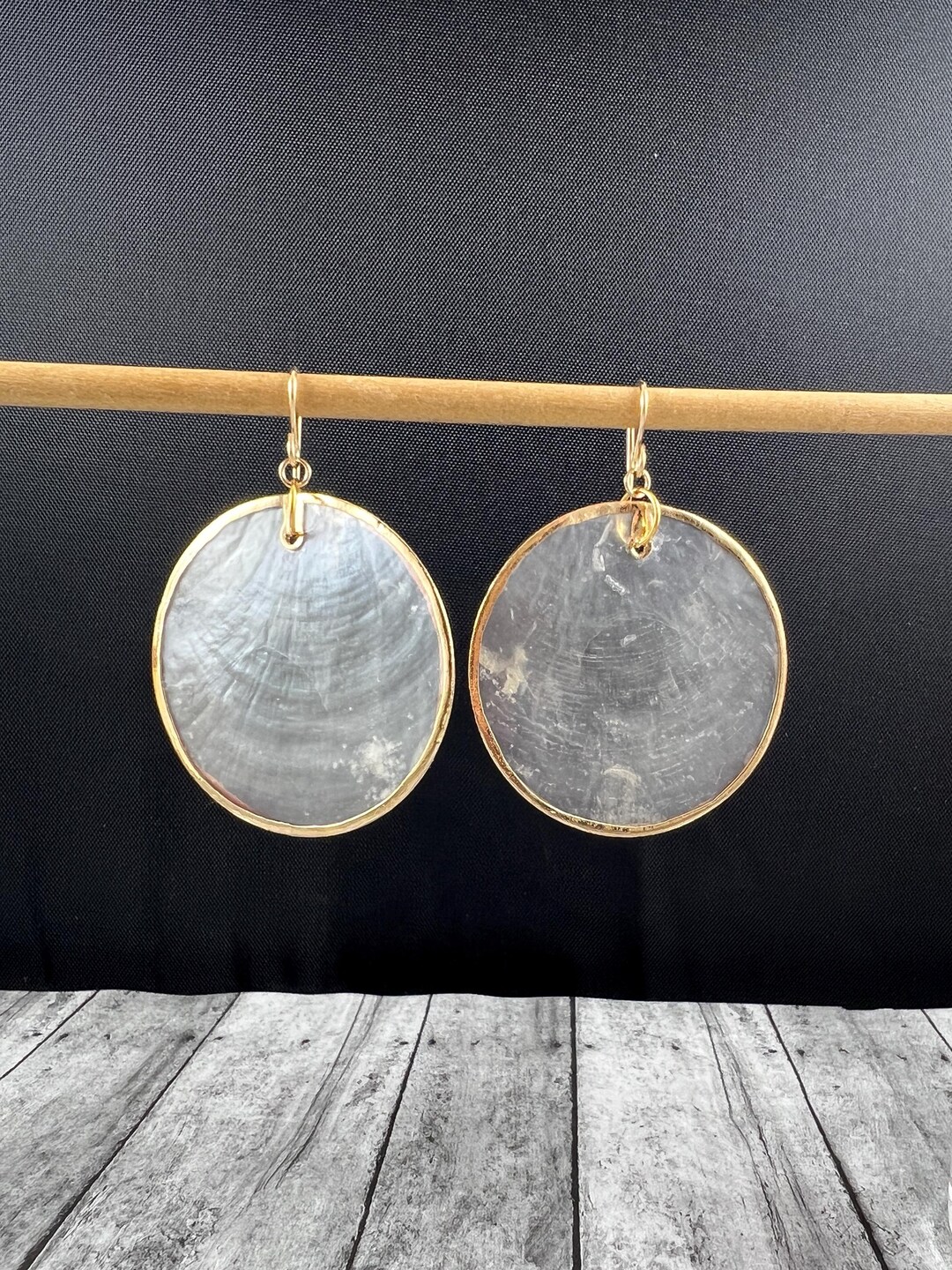 Capiz Shell Earrings, Medium Shell Jewelry, Natural Shell Earrings - Etsy