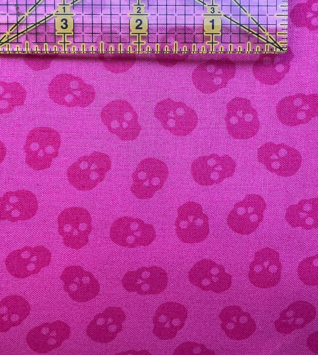 Halloween Fat Quarter Fabric, Fat Quarter, Skull Fabric, Pink Skull ...