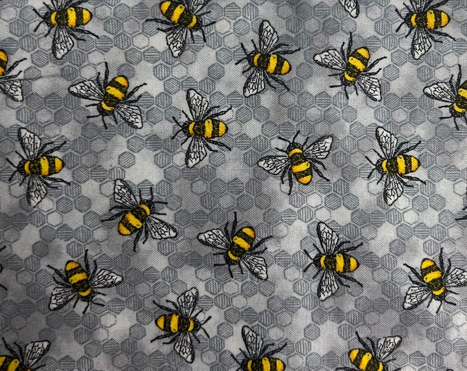 Bee Fabric, Summer Fabric, Fat Quarter Fabric, Bee Home Decor, Bee ...