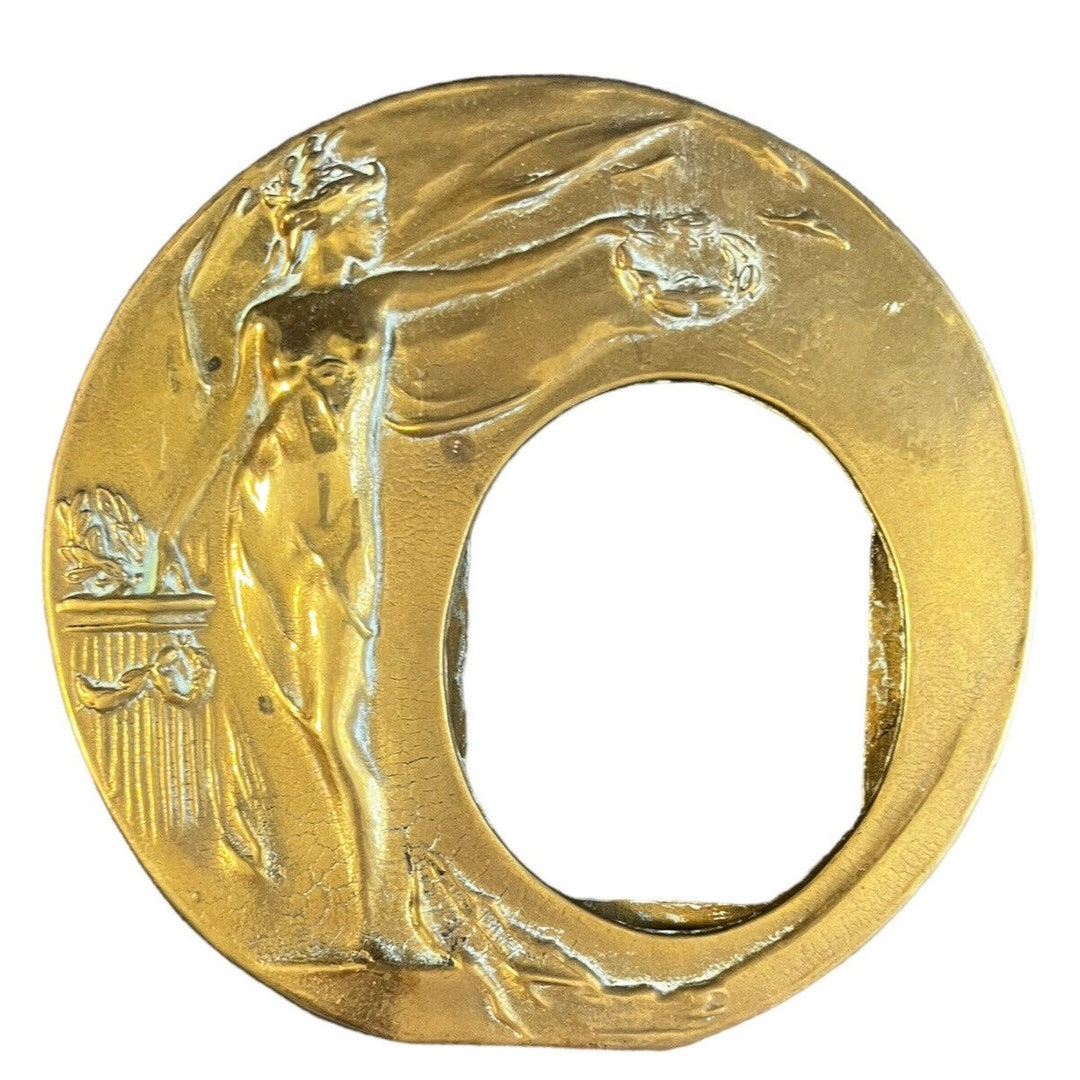 Antique Art Nouveau Rococo Round Frame Maiden Victory Laurel Wreath ...