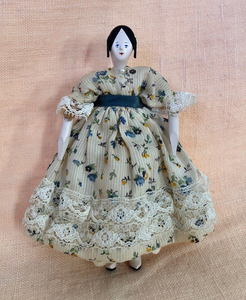 Smallest 7 Gables Associated Dolls - Etsy