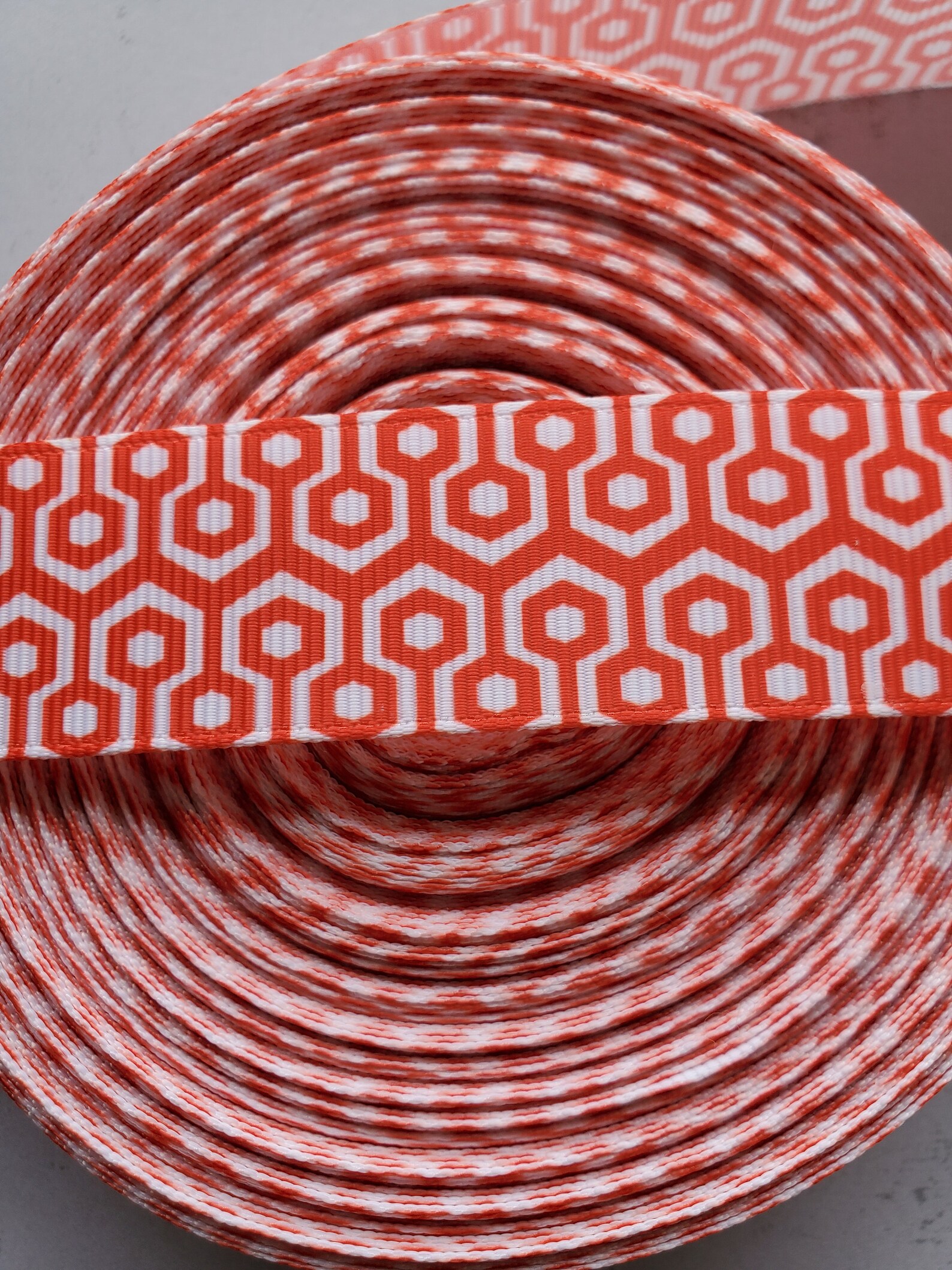 Hexagon Ribbon 1 Grosgrain Ribbon Red and White - Etsy