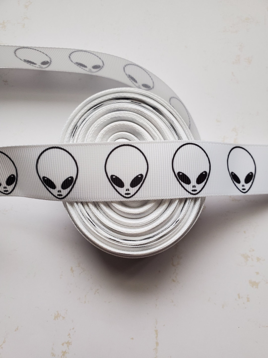 Sci Fi Ribbon, Alien, Horror Ribbon, Grosgrain Ribbon, Alien Head, Ufo ...
