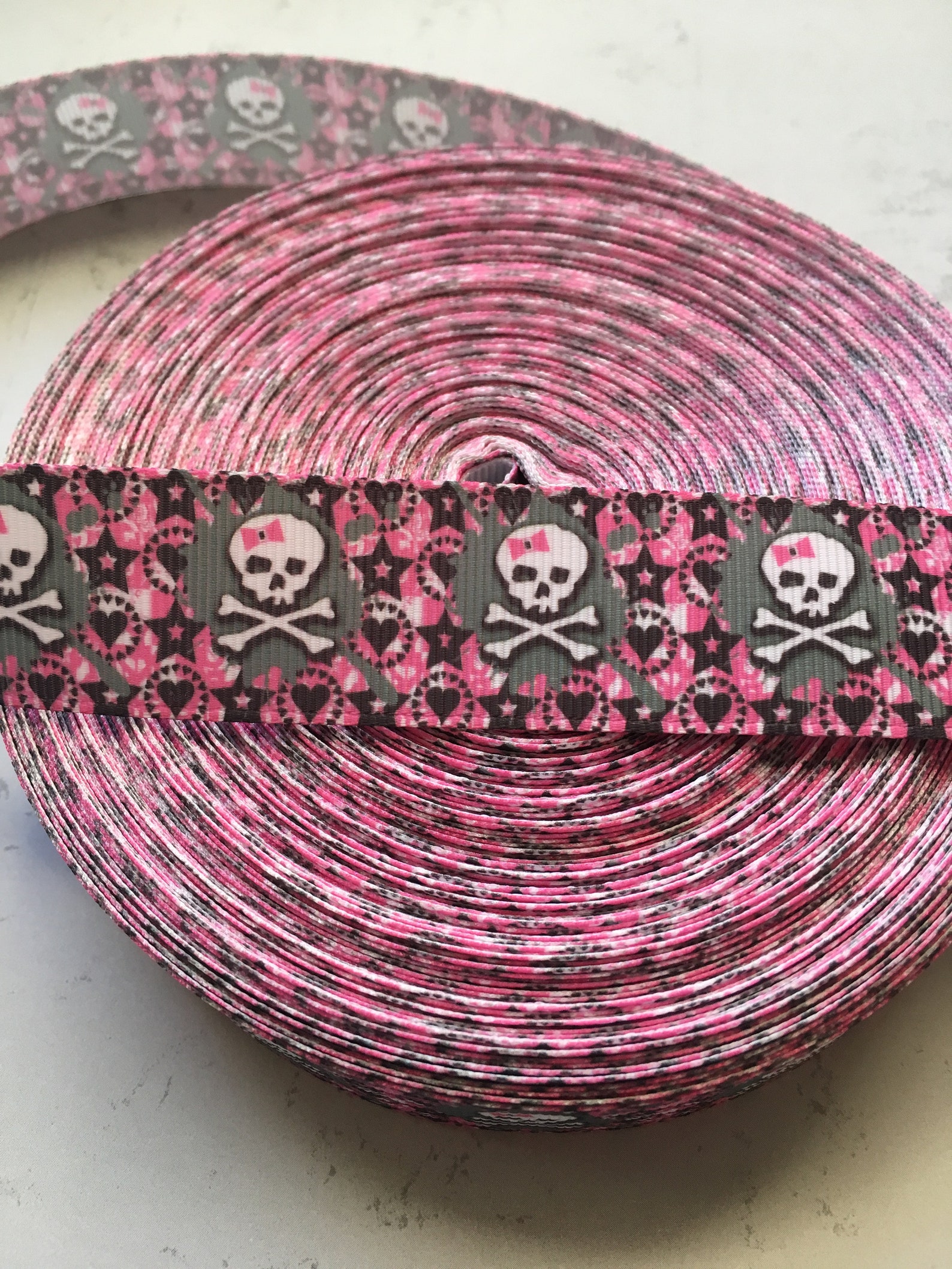 Skull ribbon 1 Grosgrain ribbon Pink Skull girlie | Etsy
