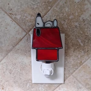 Stained Glass Snoopy Night Light - Etsy