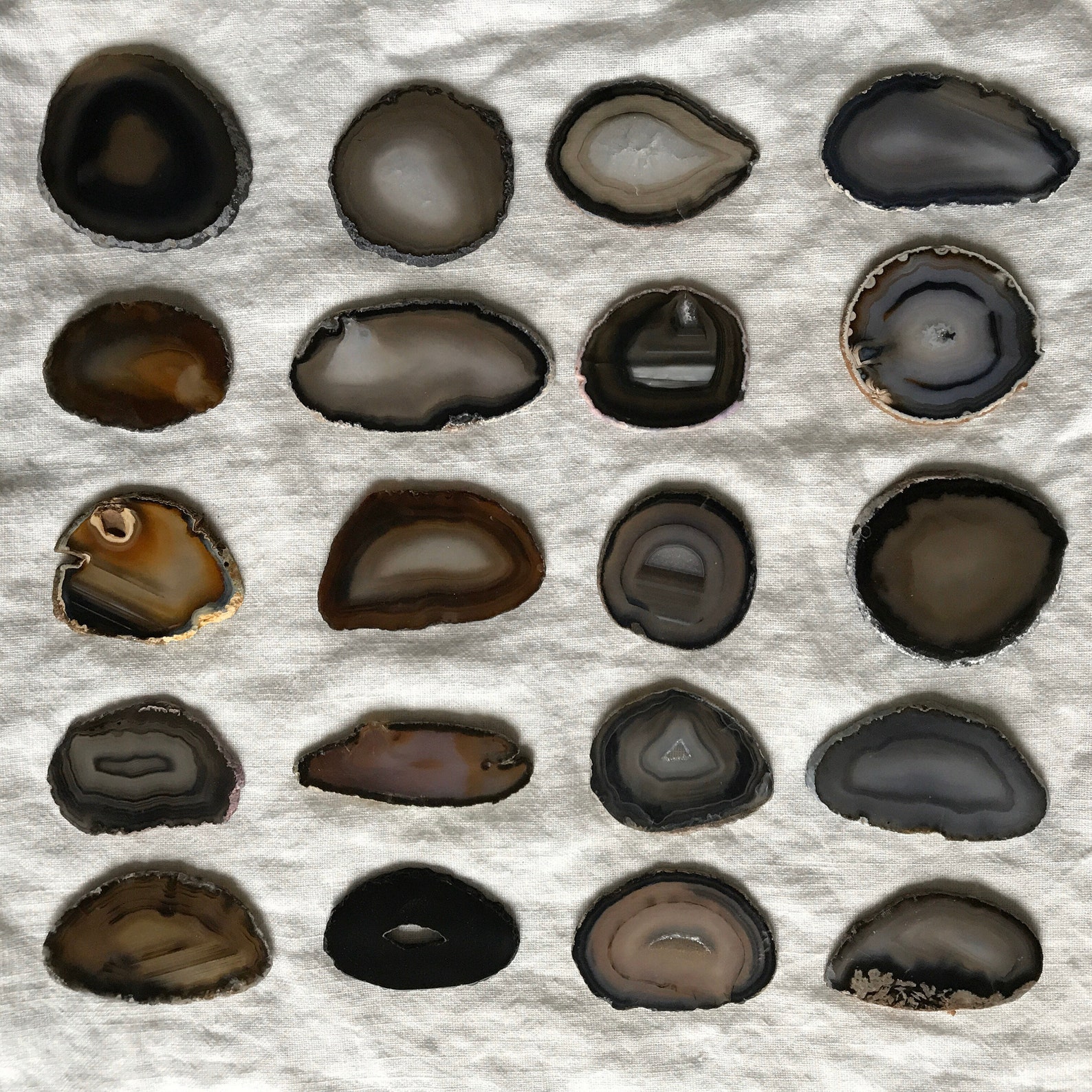 Agate Slice Place Cards With Calligraphy Agate Escort Cards - Etsy