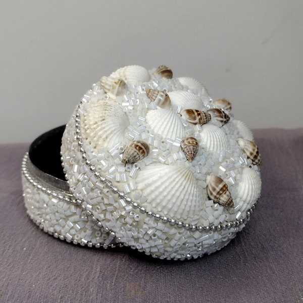 Shell Velvet Box - Etsy