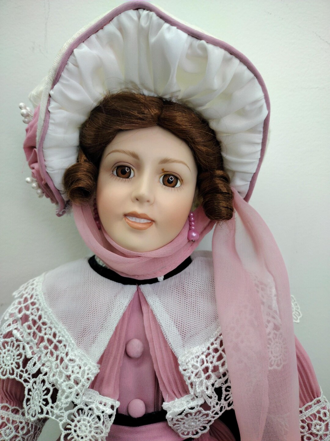 Vintage Cracker Barrel Coca-cola Porcelain Victorian Hand Painted Doll ...
