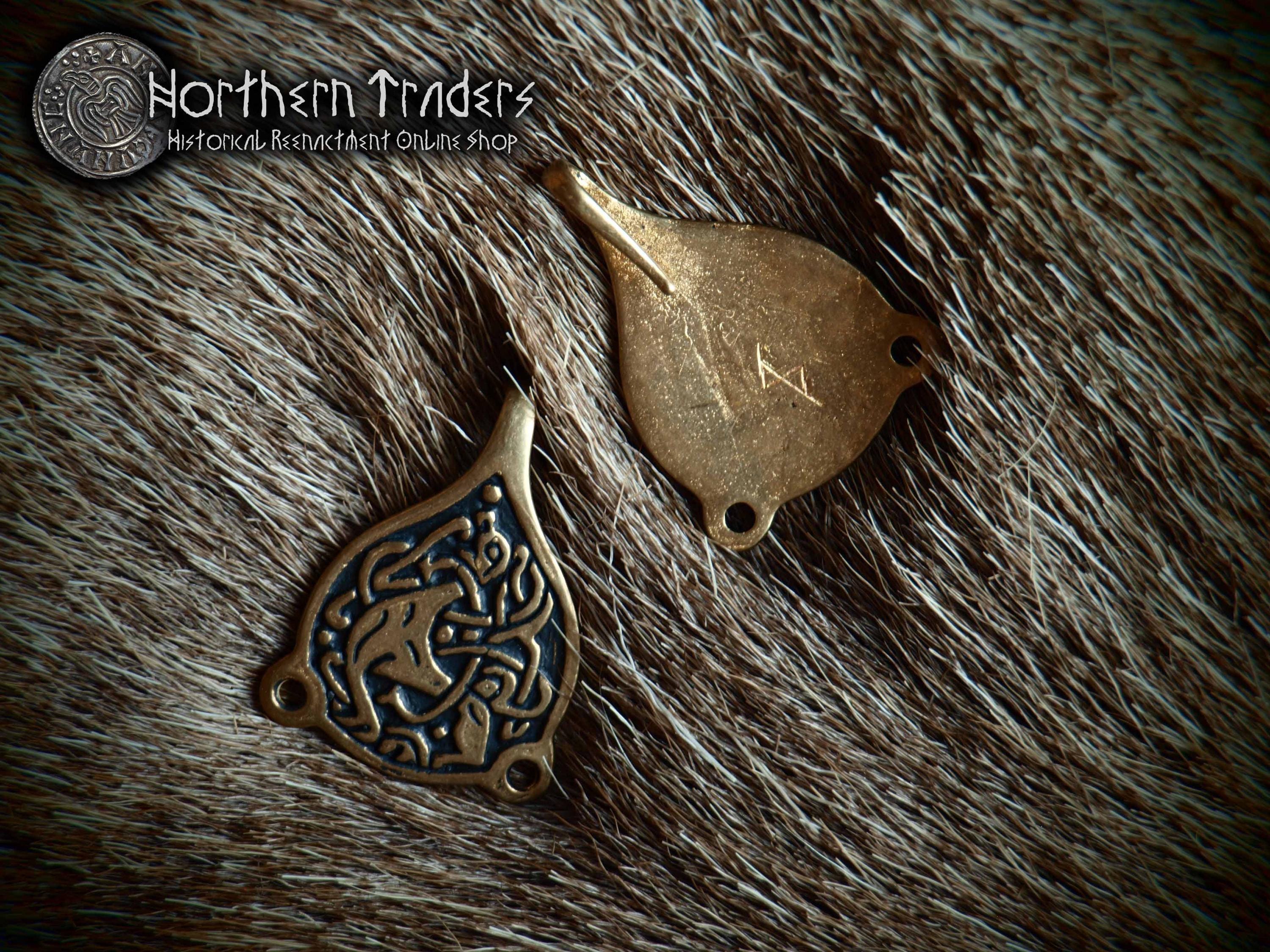 Anglosaxon Winingas Hooks - Etsy