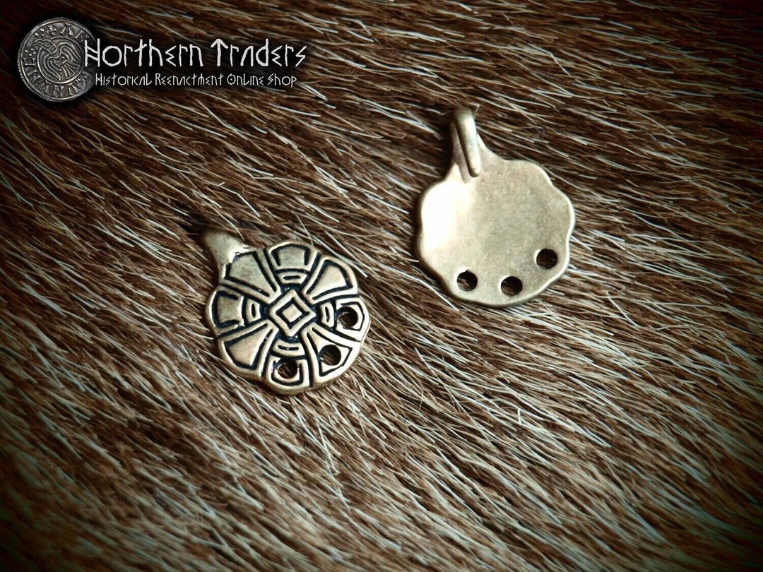 Anglosaxon Winingas Hooks With Cross - Etsy
